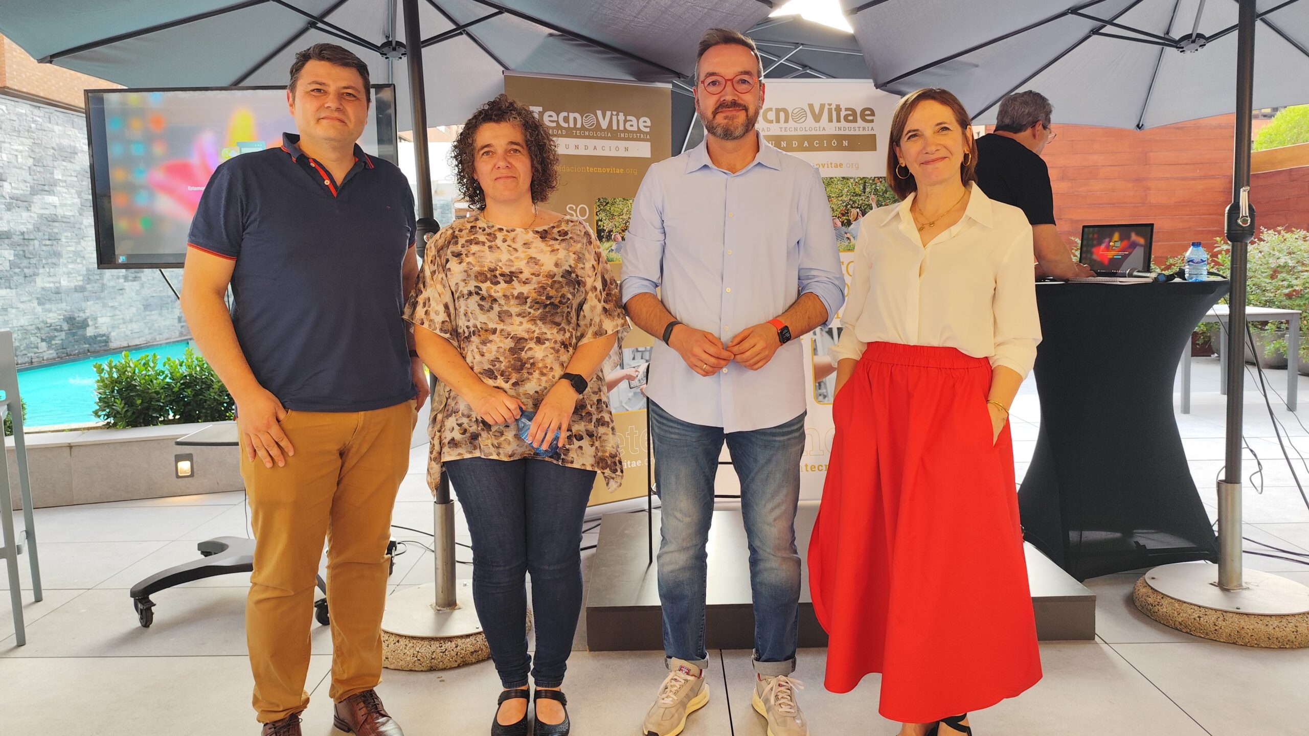 Desmitificando el fracaso con TecnoVitae: la segunda edición de las Fuckup Nights ilumina ...